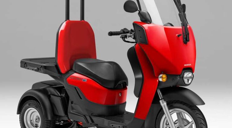 未来の働く三輪EV「GYRO CANOPY e:」法人向けに発売開始！ | 【モトメガネ】バイク・オートバイ|自動車・クルマ|キャンプのニュース情報