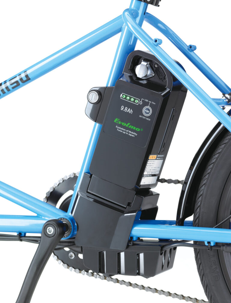 自転車×四輪車 日常移動をもっと便利で自由にするカワサキ3輪ビークル | 【モトメガネ】バイク・オートバイ|自動車・クルマ|キャンプのニュース情報