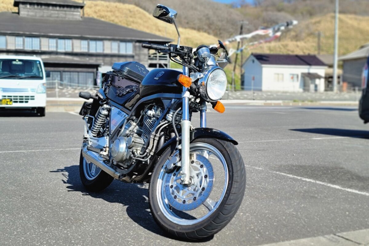 SRを超えることを許されなかった孤高の存在「ヤマハ・SRX-4/SRX-6」 | 【モトメガネ】バイク・オートバイ|自動車・クルマ|キャンプのニュース情報
