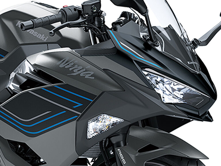 走りとデザインが進化！ カワサキ「Ninja 400」2025年モデル発表 | 【モトメガネ】バイク・オートバイ|自動車・クルマ|キャンプの ...