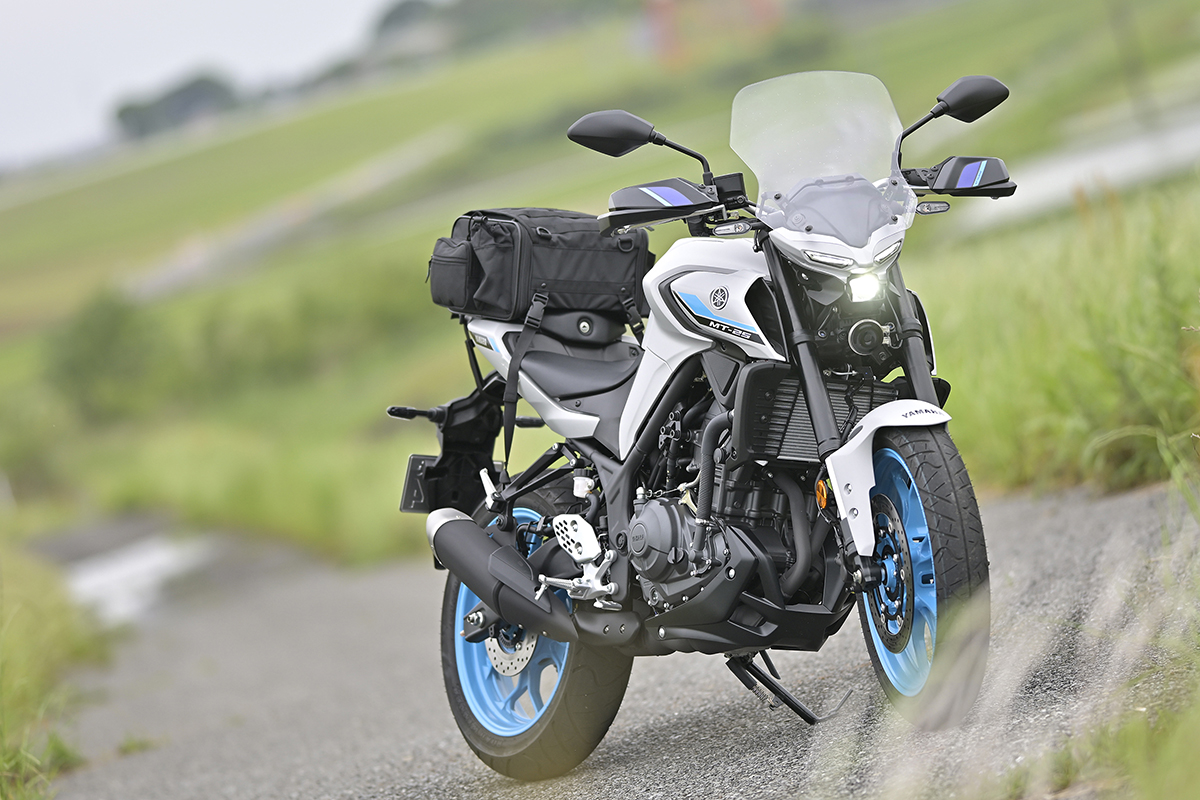 街中をキビキビ走れる扱いやすさにツーリング性能をプラスオン！ヤマハ新型MT-25 Touring | 【モトメガネ】バイク・オートバイ|自動車・クルマ|キャンプのニュース情報