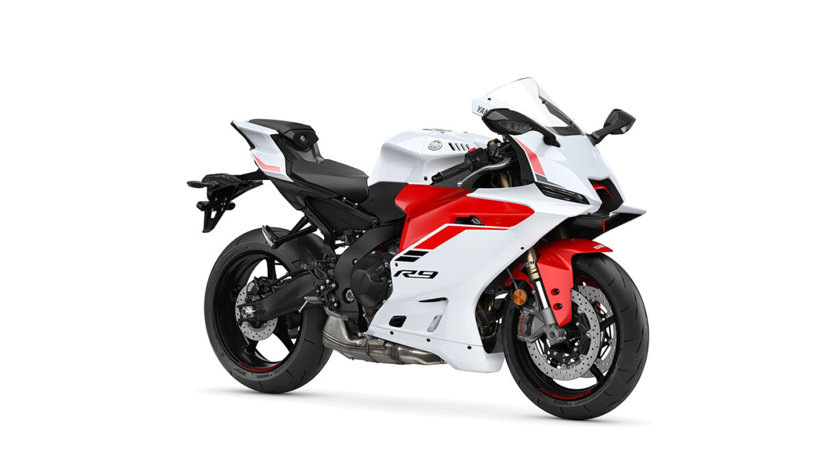 ヤマハ新型「YZF-R9 ABS」登場 トルクフル＆扱いやすいスーパースポーツ | 【モトメガネ】バイク・オートバイ|自動車・クルマ|キャンプのニュース情報